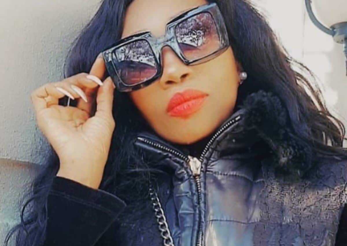 Sophie Ndaba dazzles in new pictures “I’m just crushing on moi today”